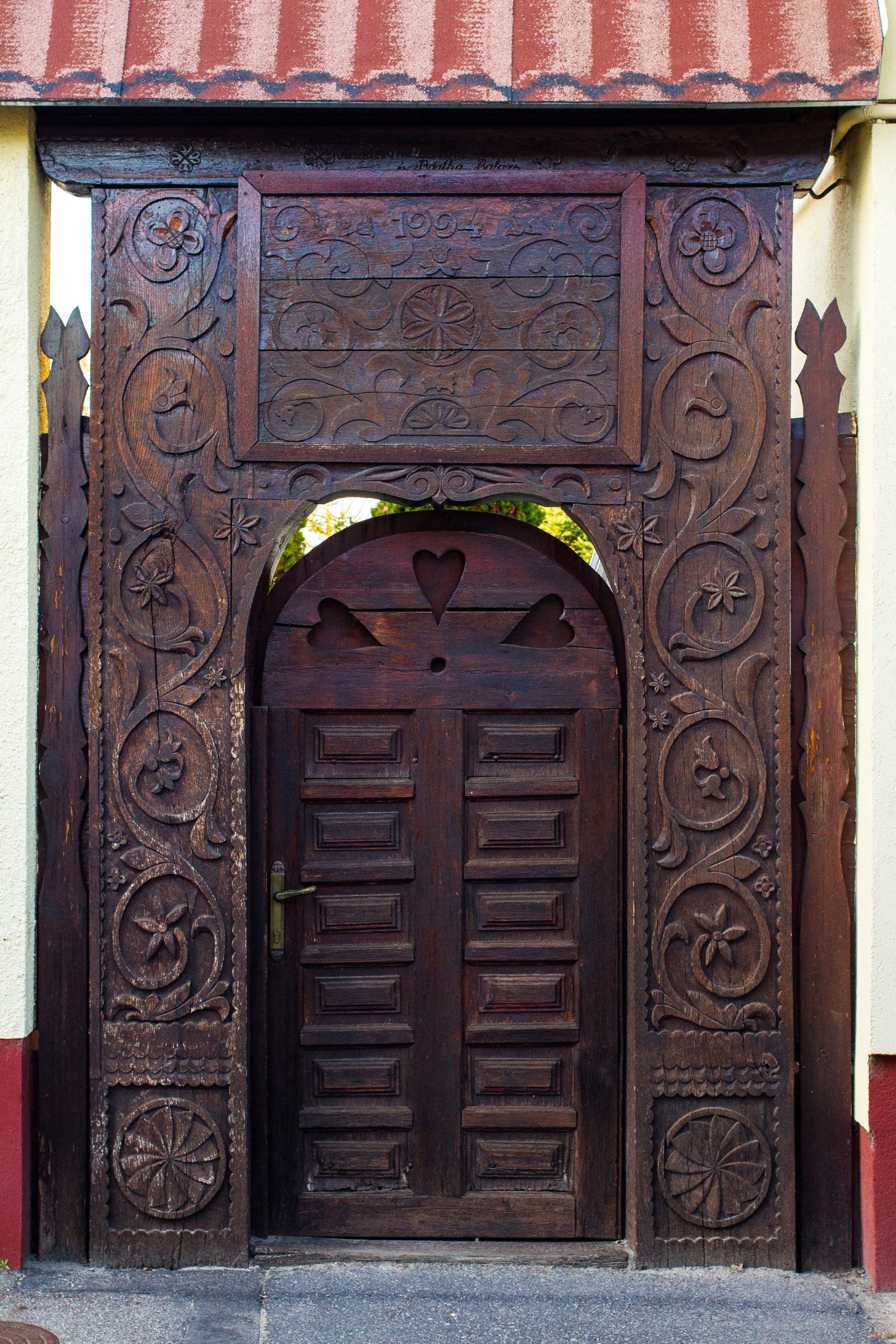 Carved Folk Gate - AHF